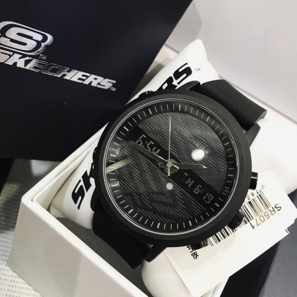 Cara Setting Jam Tangan Digital untuk Pemula, Dijamin Nggak Ribet!